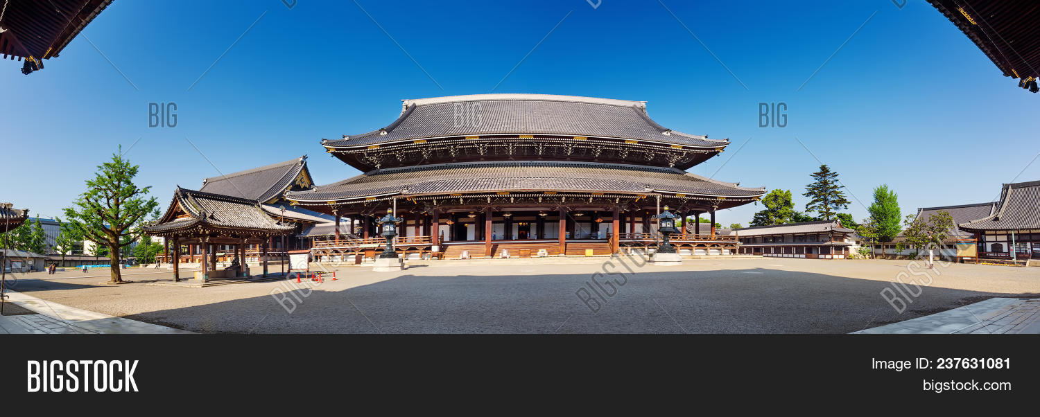 Higashi Honganji Image & Photo (Free Trial) | Bigstock