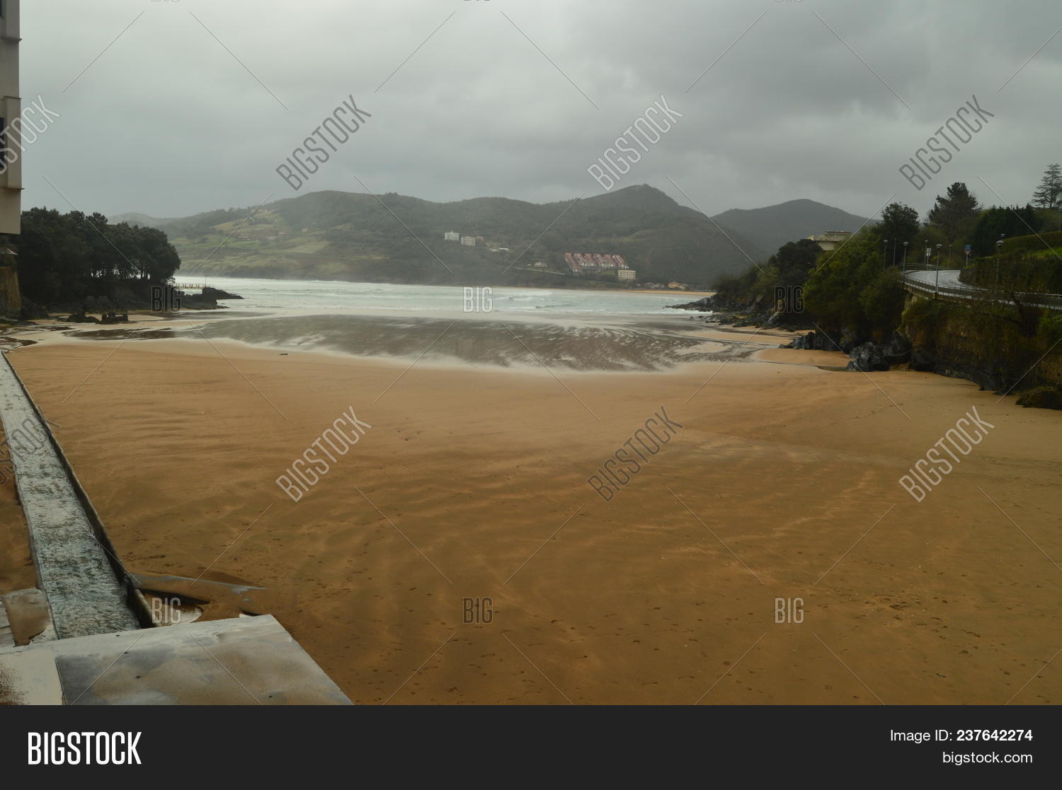 Extensive Mundaca Image & Photo (Free Trial) | Bigstock