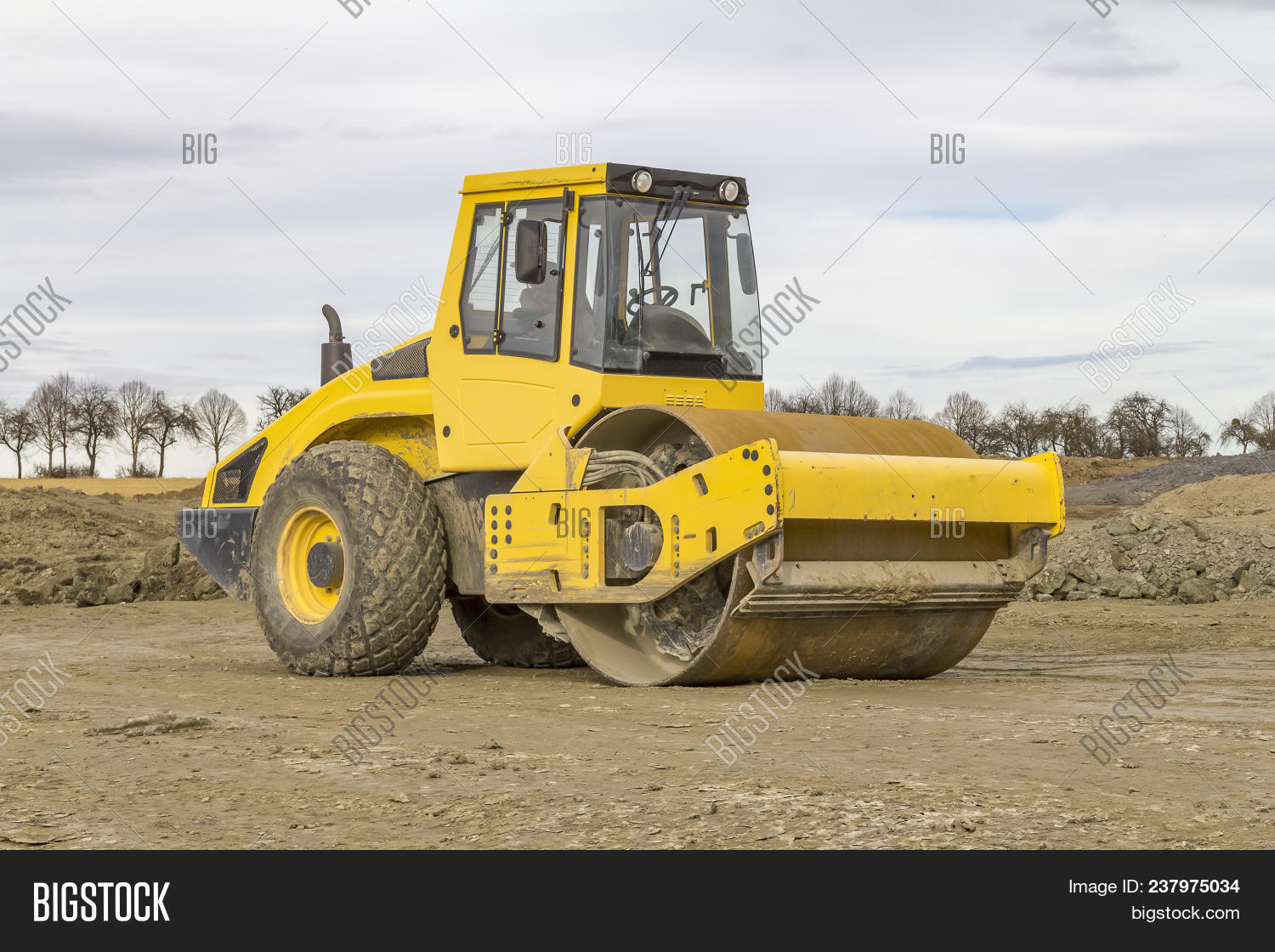 Yellow Road Roller Image & Photo (Free Trial) | Bigstock