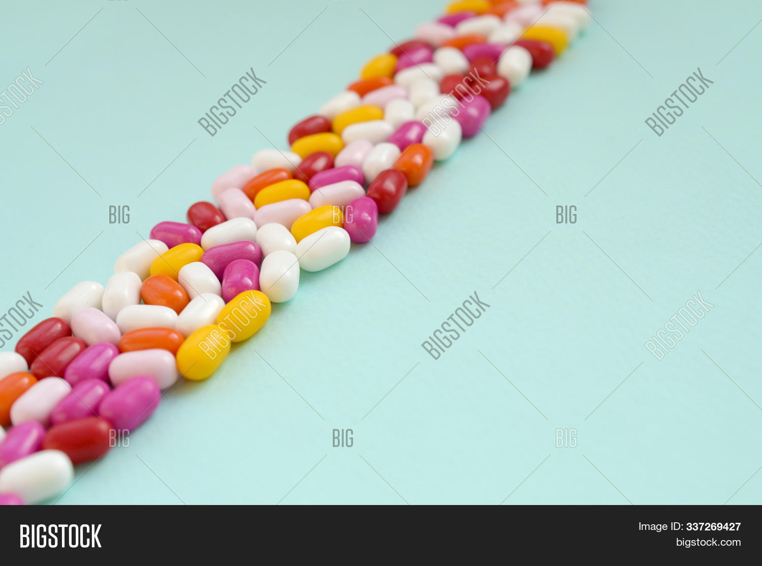 Line Tic Tac Hard Image & Photo (Free Trial) | Bigstock