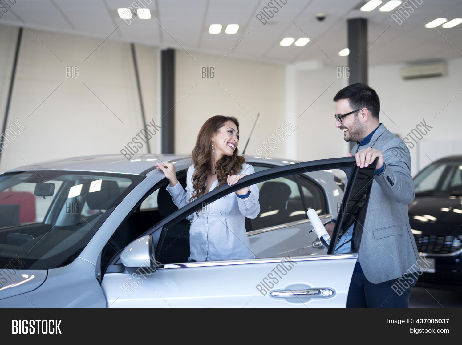 Car Dealer Customer Image & Photo (Free Trial) | Bigstock