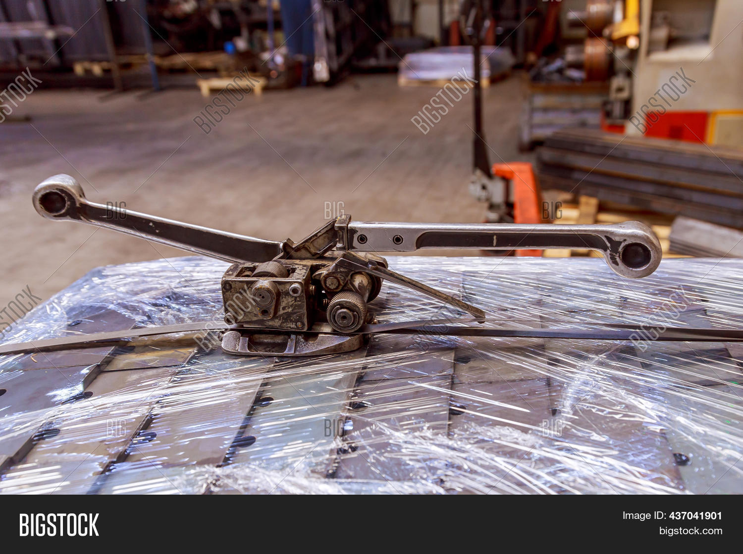 Device Tensioning Image & Photo (Free Trial) | Bigstock
