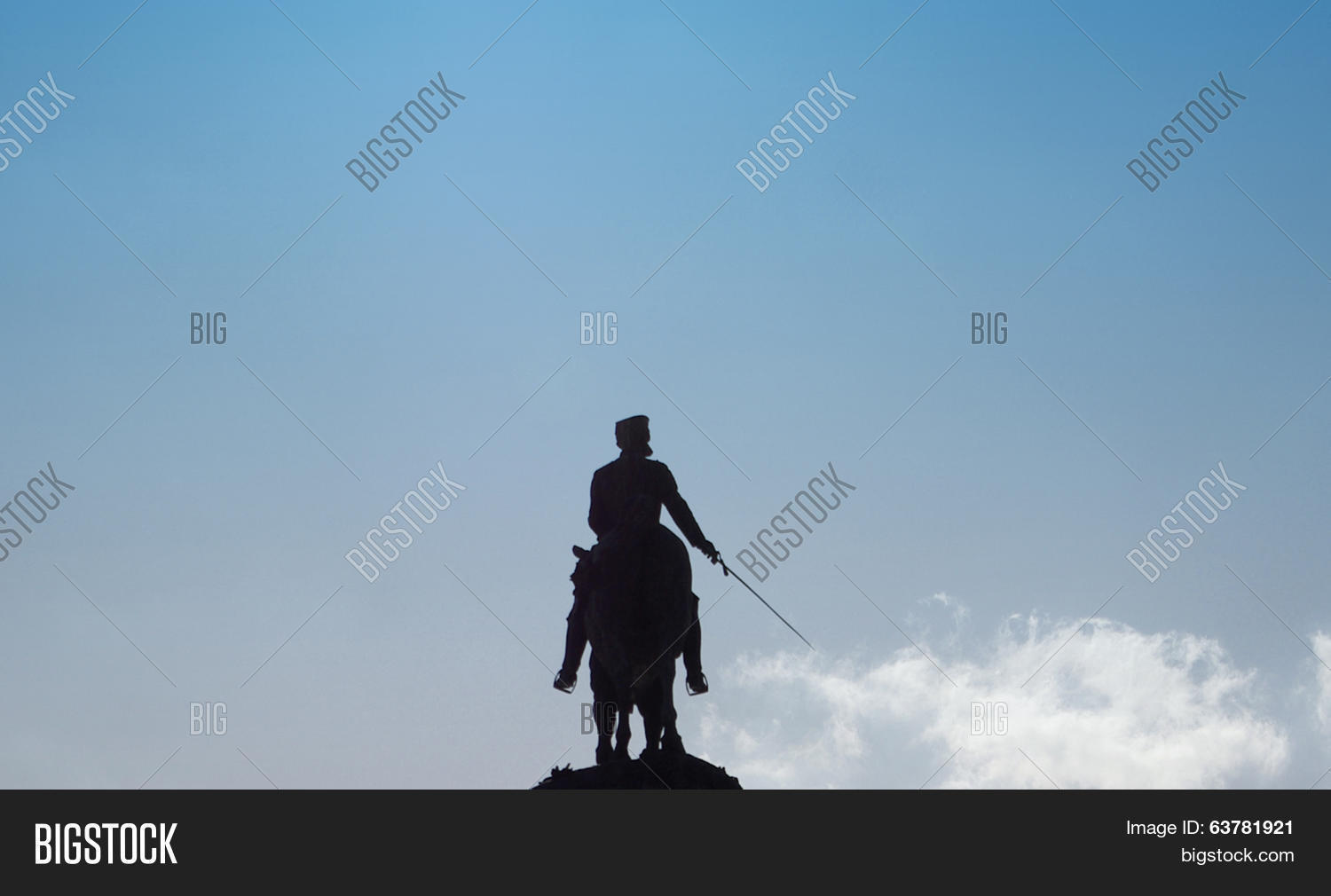 Backlight Old Statue Image & Photo (Free Trial) | Bigstock