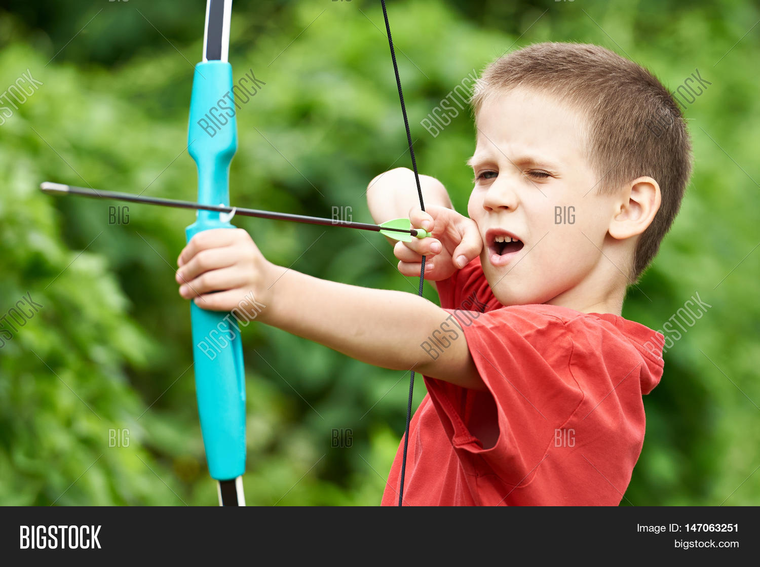 Little Boy Archer Bow Image & Photo (Free Trial) | Bigstock