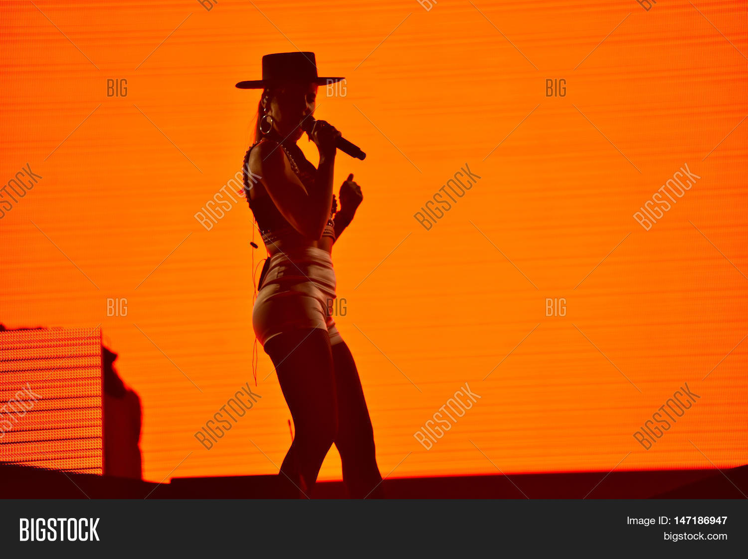 Woman Singer Cleo Image & Photo (Free Trial) | Bigstock