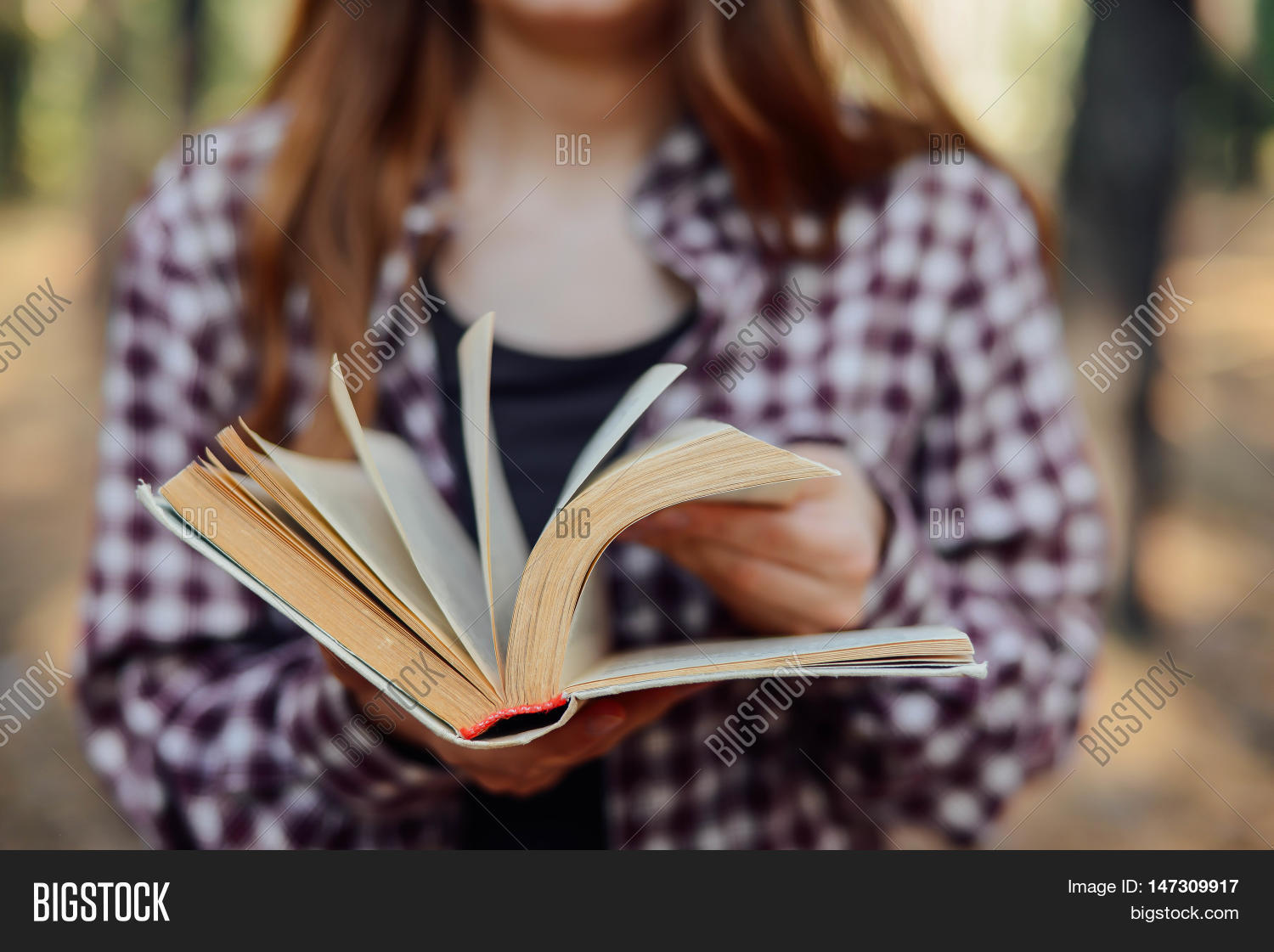 Hand Turning Pages Image & Photo (Free Trial) | Bigstock