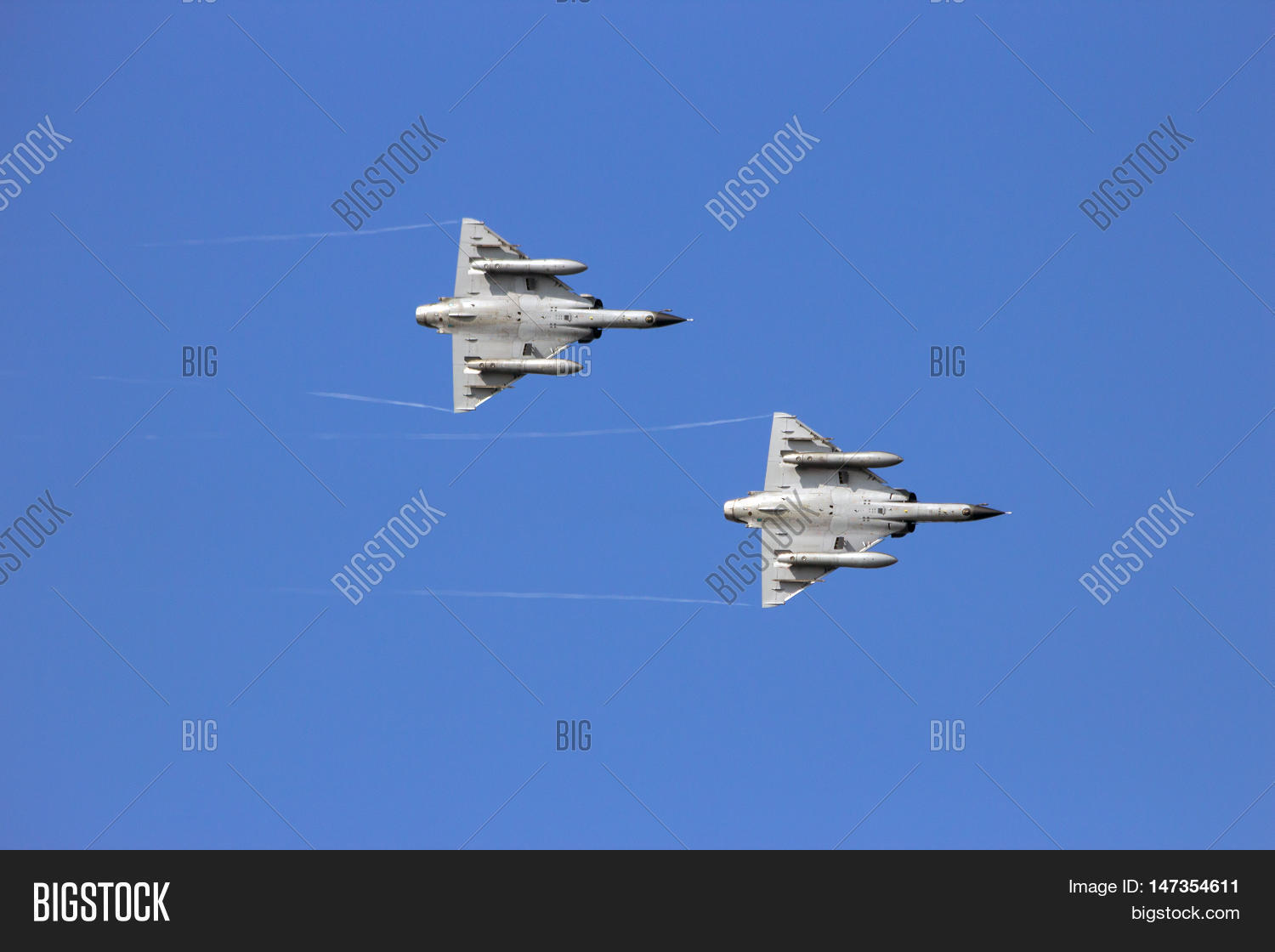 Two Fighter Jets Flyby Image & Photo (Free Trial) | Bigstock