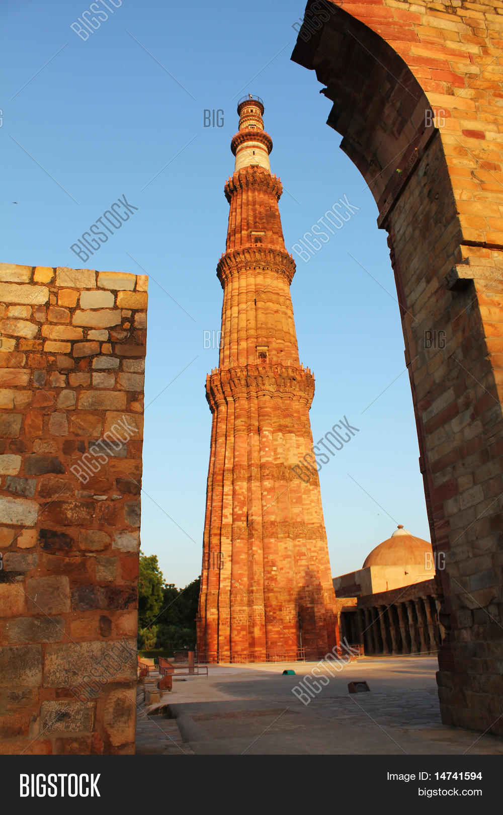 Qutub Minar Image & Photo (Free Trial) | Bigstock