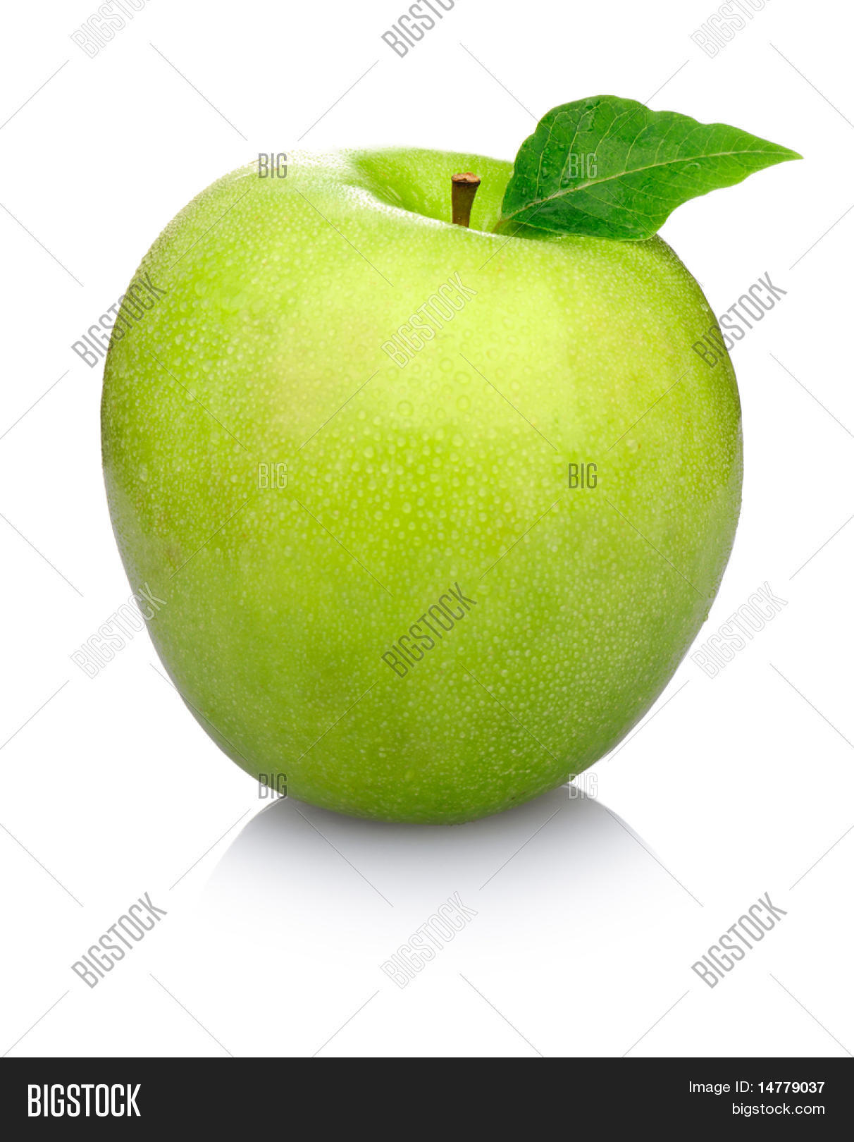 Green Apple Isolated Image & Photo (Free Trial) | Bigstock