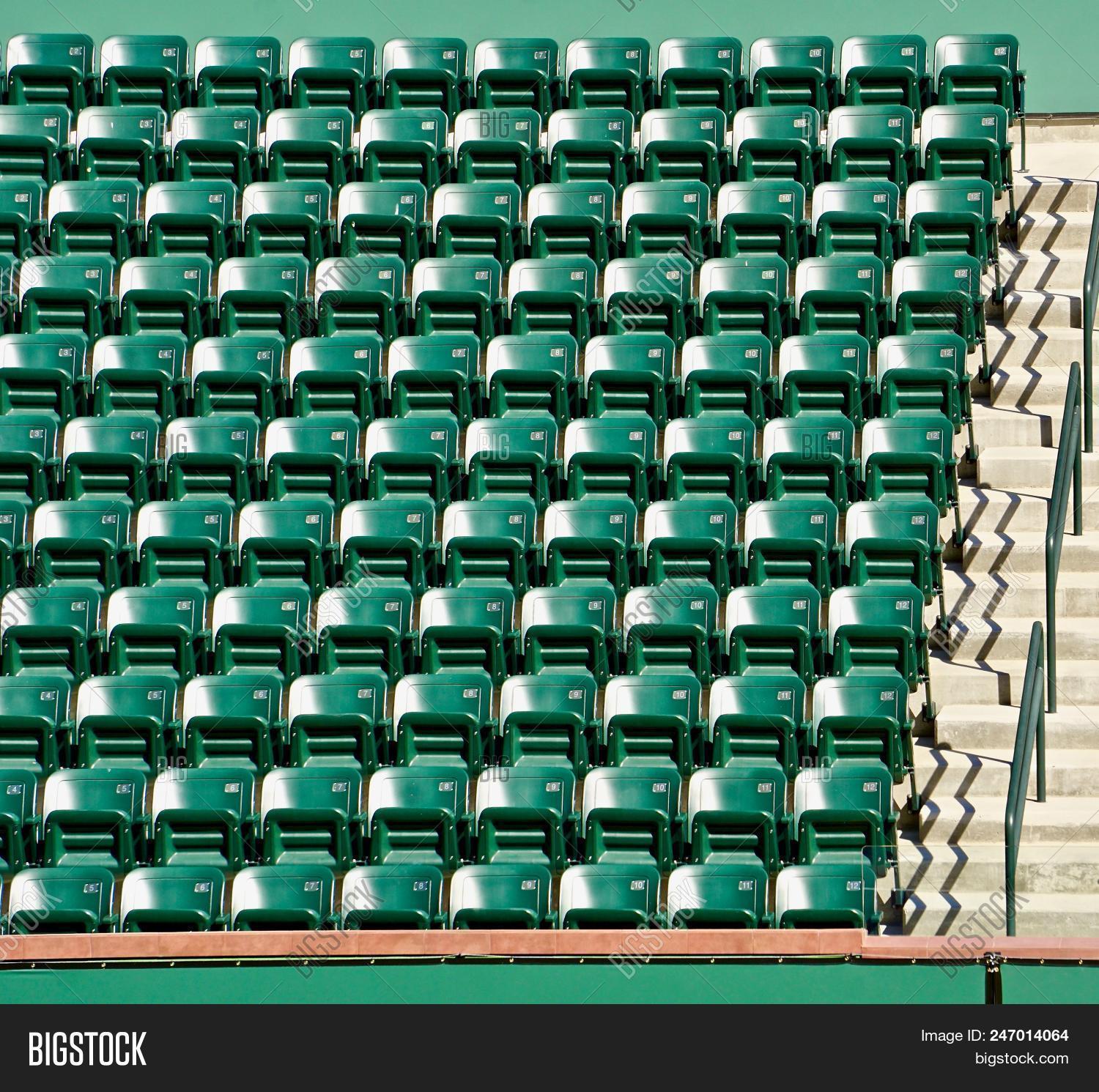 Completely Empty Image & Photo (Free Trial) | Bigstock