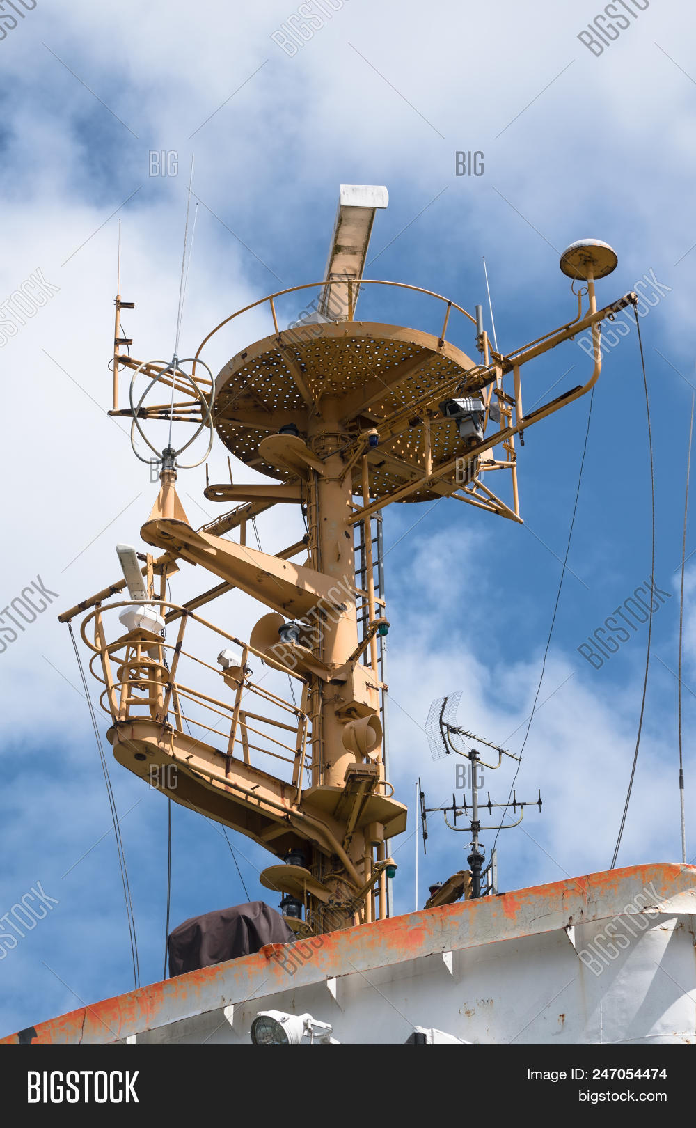 Control Tower Radar Image & Photo (Free Trial) | Bigstock