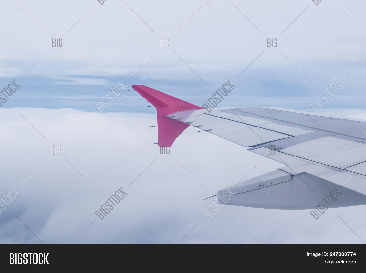 Aircraft Wing Airplane Image & Photo (Free Trial) | Bigstock