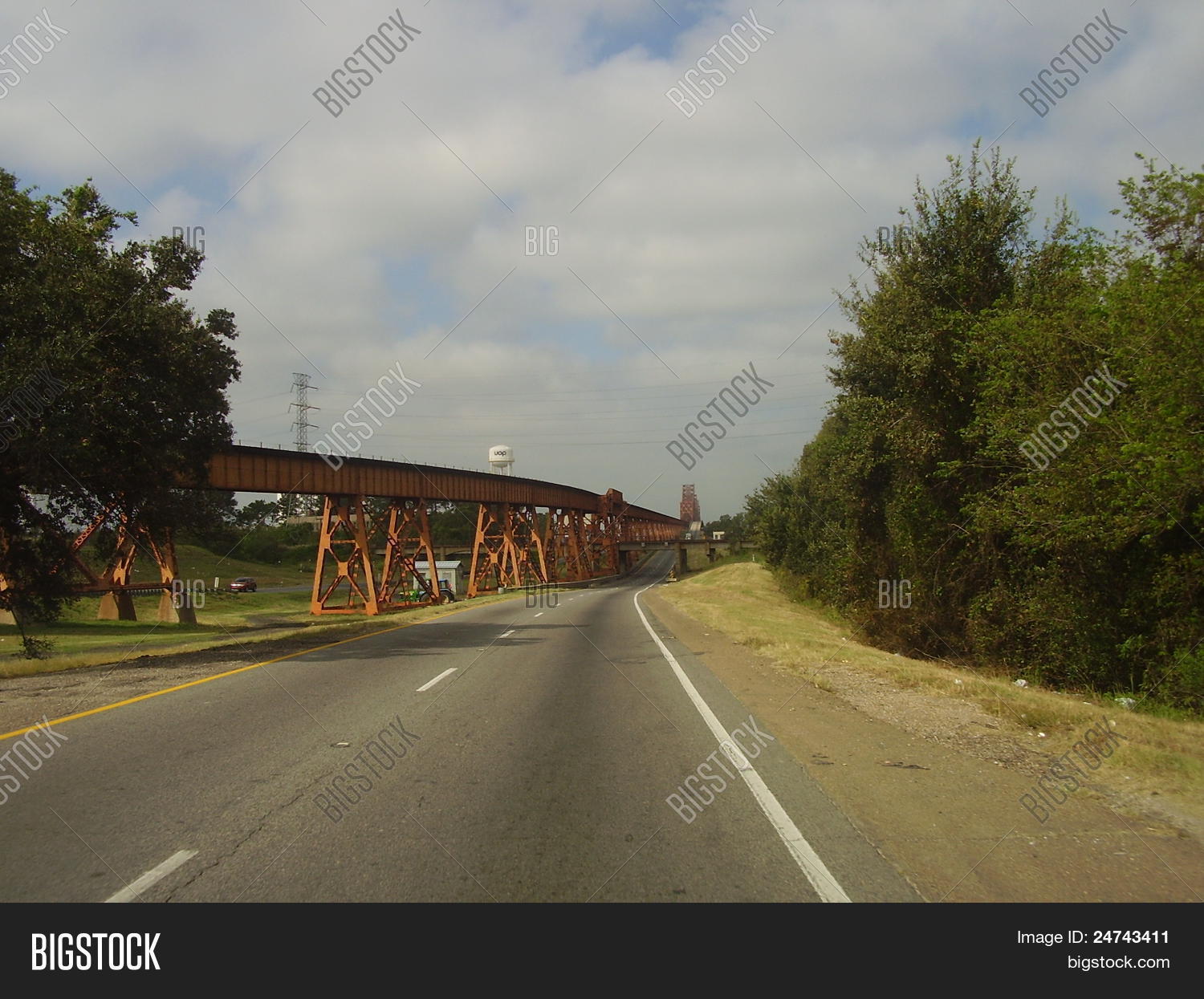 Railroad Bridge Over Image & Photo (Free Trial) | Bigstock