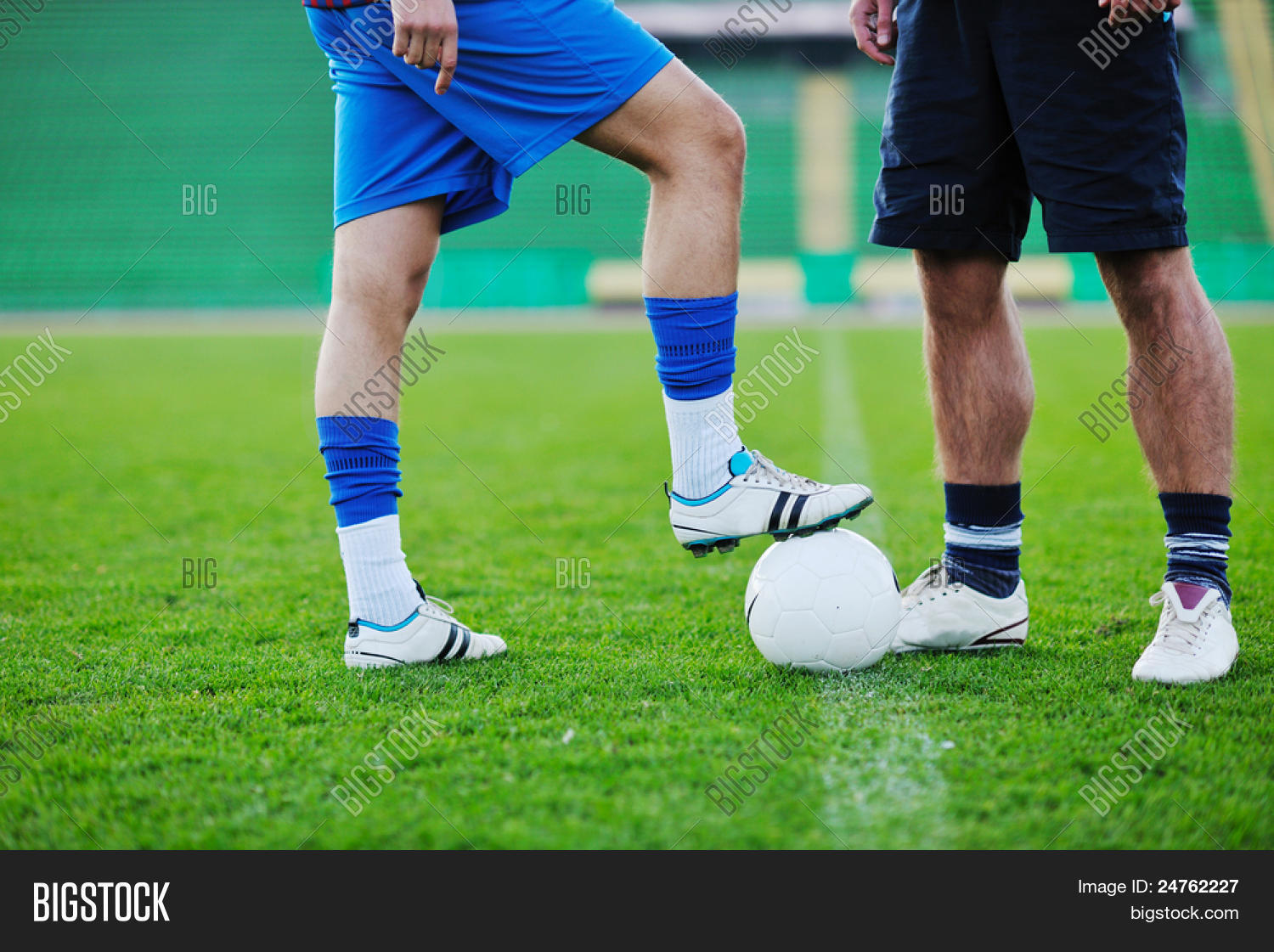 Competition Action Run Image & Photo (Free Trial) | Bigstock