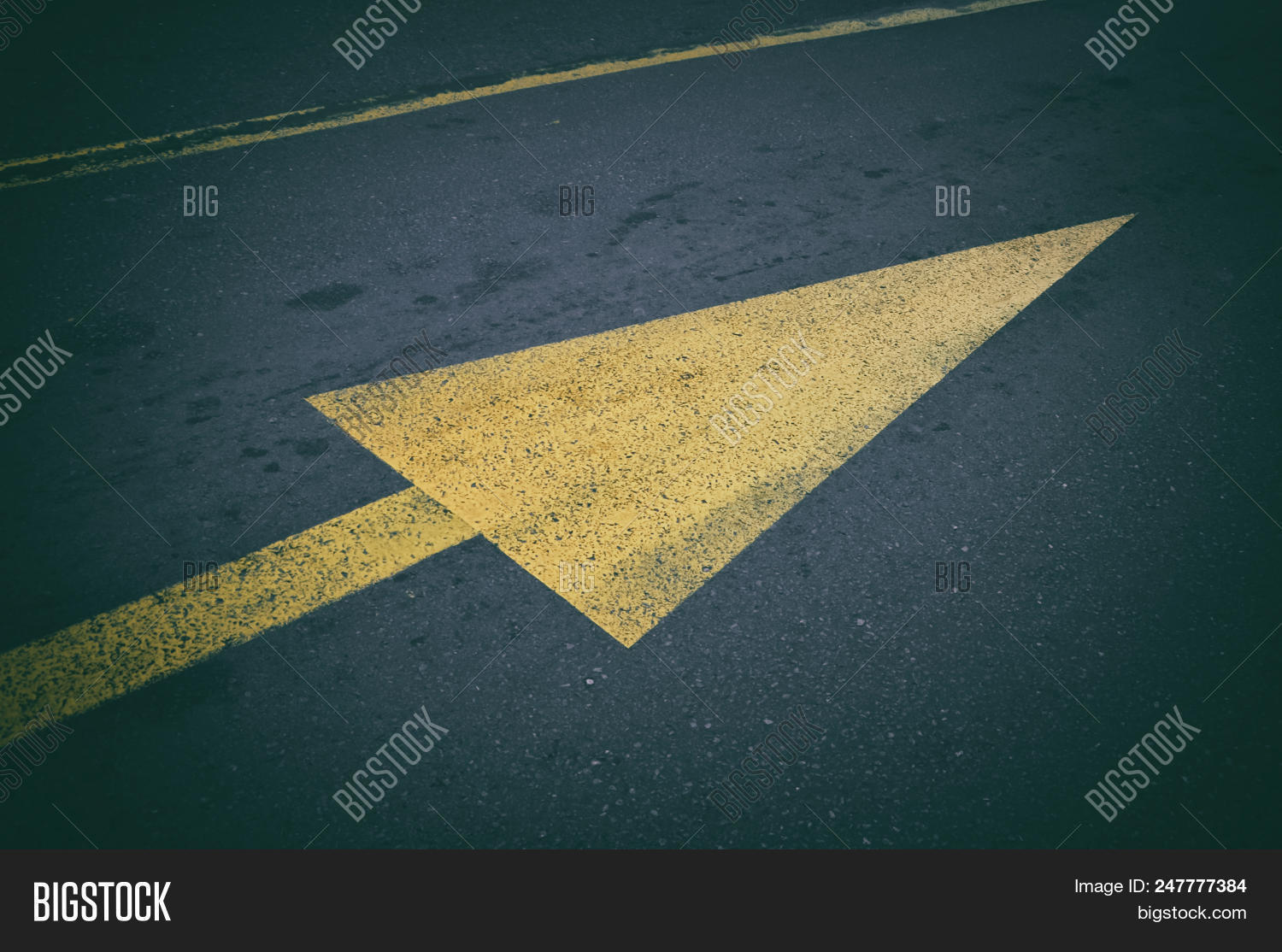Yellow Arrow Road Sign Image & Photo (Free Trial) | Bigstock