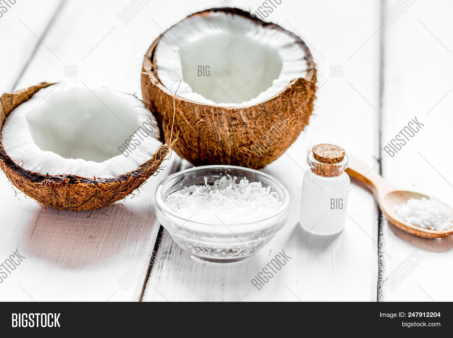 Natural Coconut Oil Image & Photo (Free Trial) | Bigstock