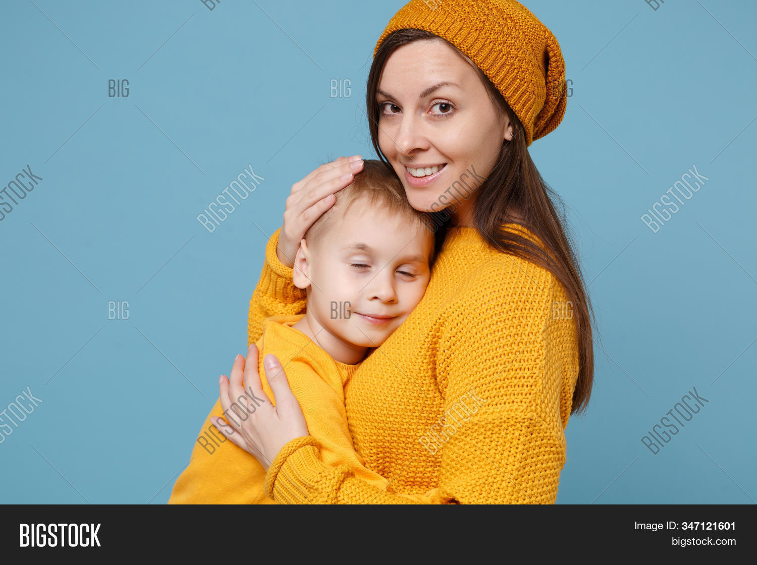 Woman Yellow Clothes Image & Photo (Free Trial) | Bigstock