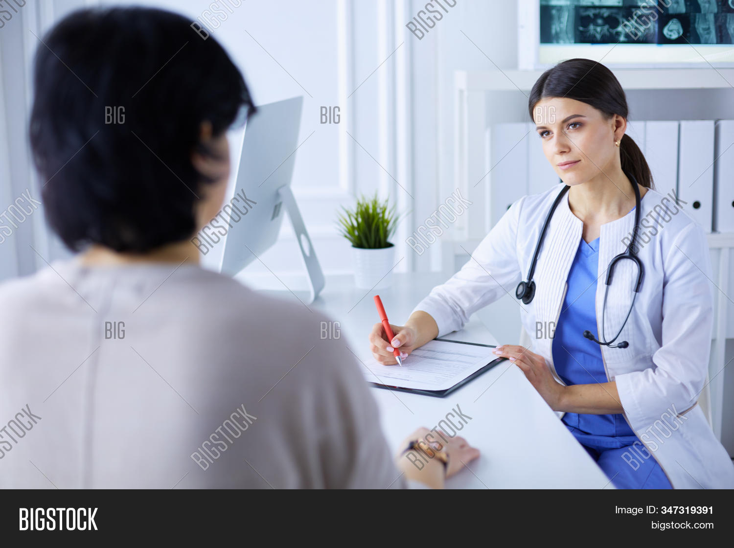Doctor Patient Image & Photo (Free Trial) | Bigstock