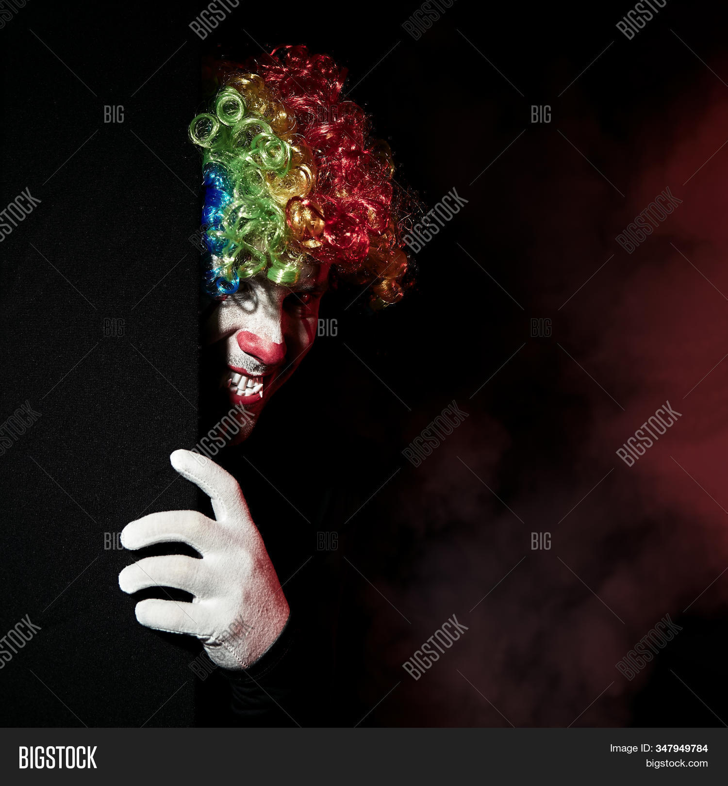 Scary Clown Peeping Image & Photo (Free Trial) | Bigstock