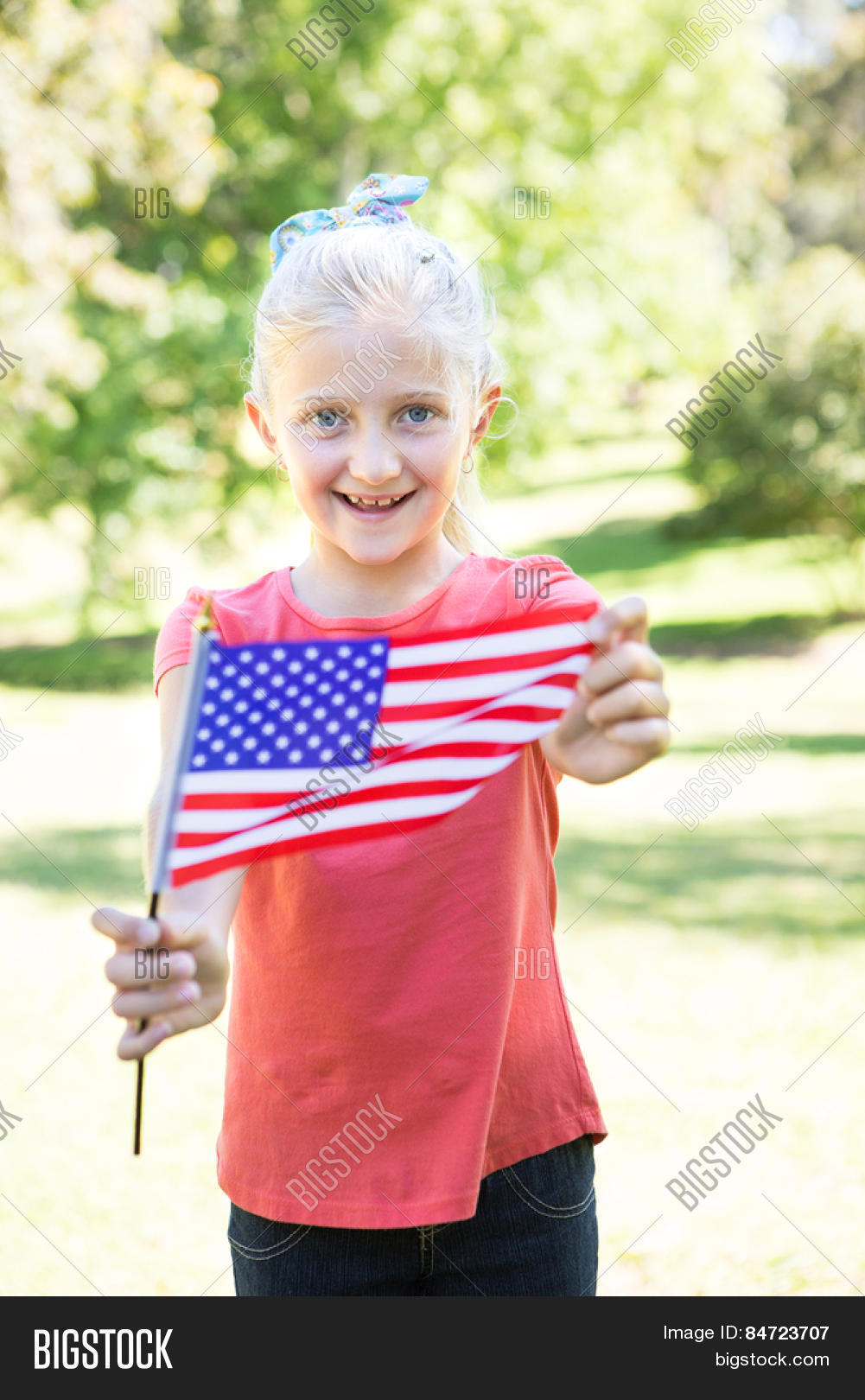 Little Girl Waving Image & Photo (Free Trial) | Bigstock