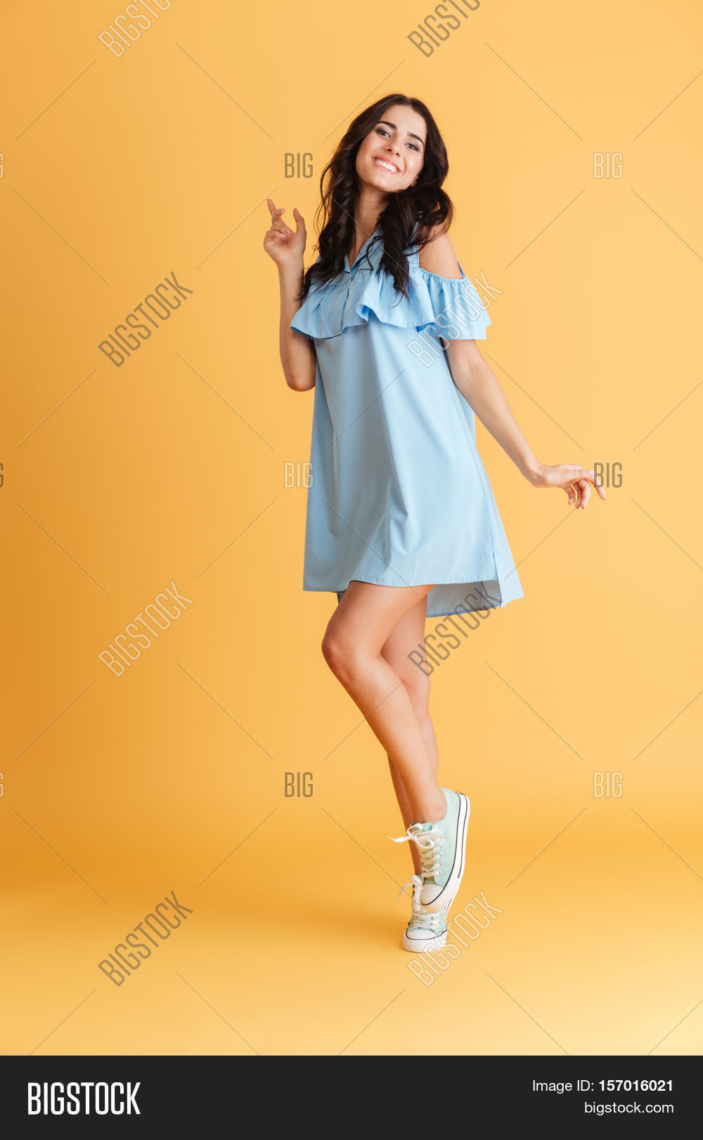 Full Length Portrait Image & Photo (Free Trial) | Bigstock