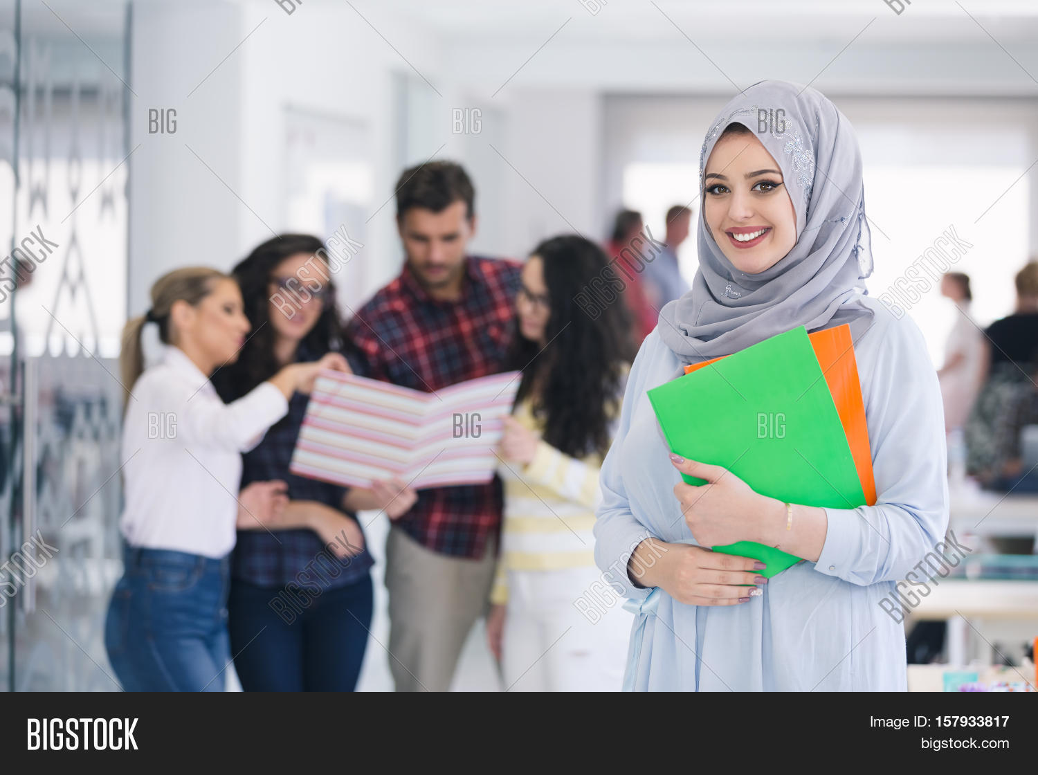 Arabic Business Woman Image & Photo (Free Trial) | Bigstock