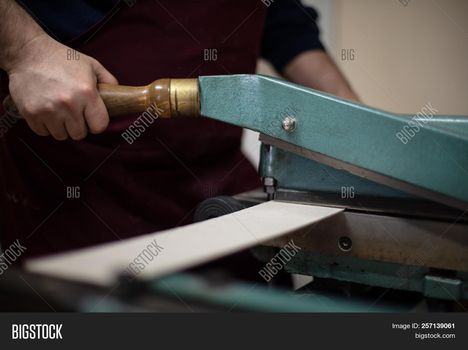 Book Binder Cutting Image & Photo (Free Trial) | Bigstock