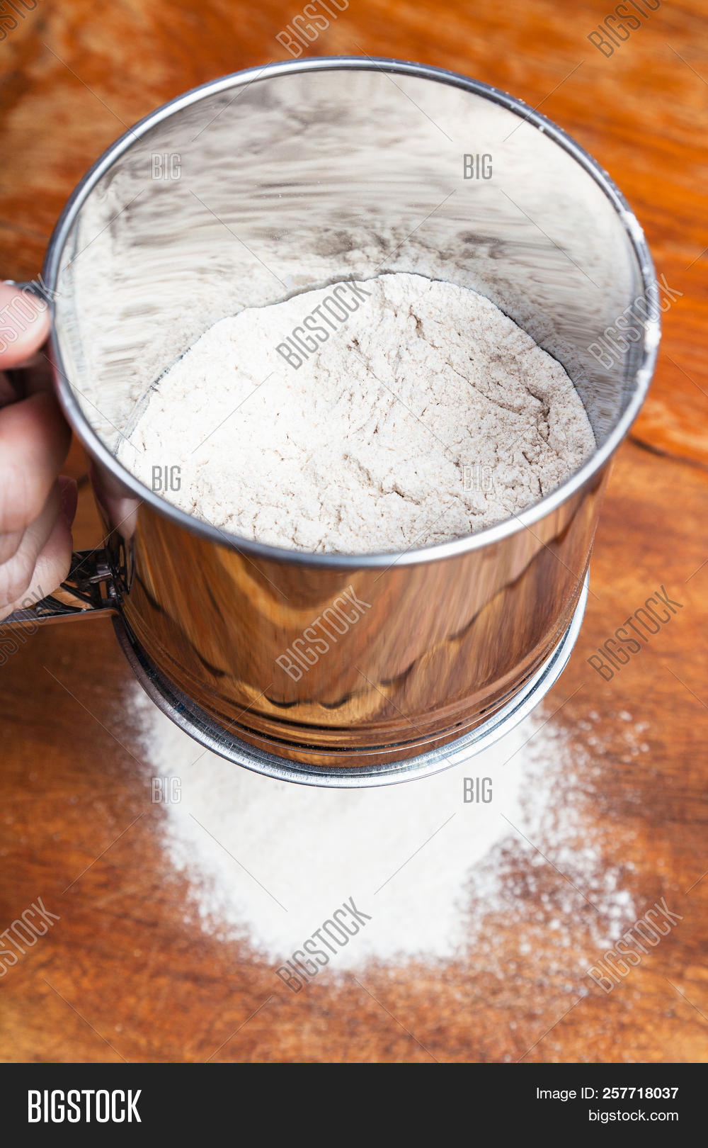 Cooking Pie - Sifting Image & Photo (Free Trial) | Bigstock