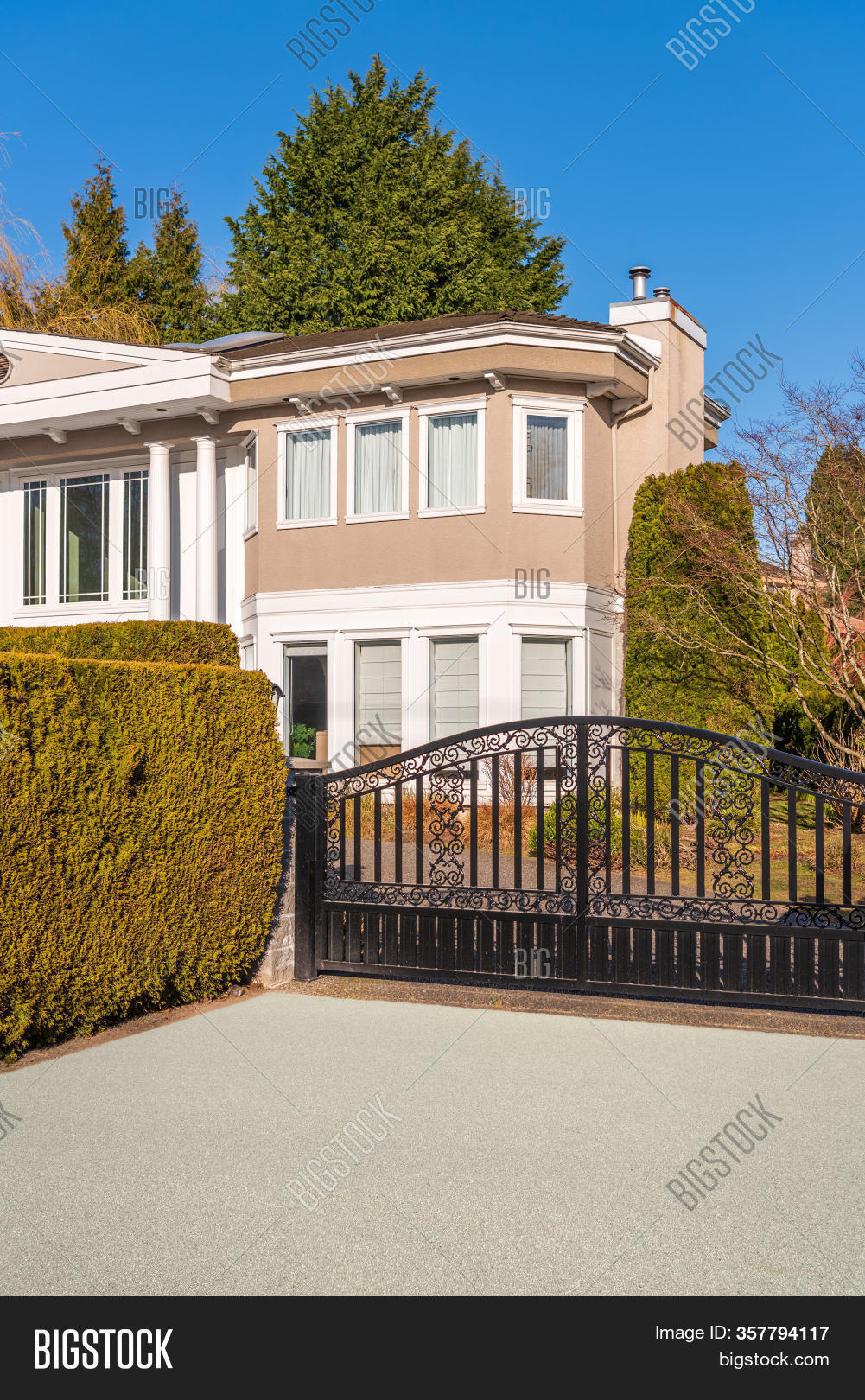 Houses Suburb Summer Image & Photo (Free Trial) | Bigstock