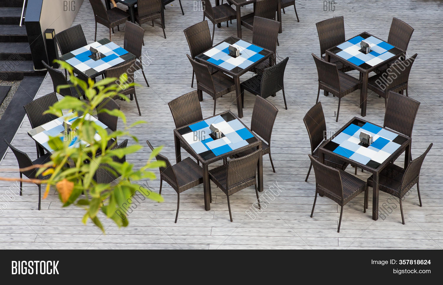 Outdoor Buffet Dining Image & Photo (Free Trial) | Bigstock