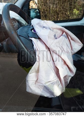 Exploded Airbag Image & Photo (Free Trial) | Bigstock