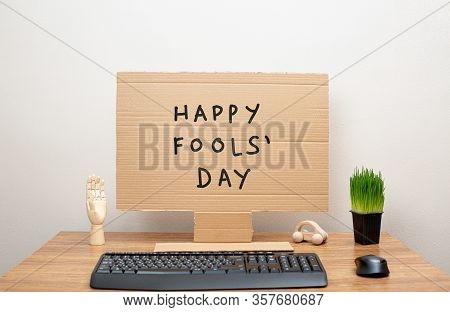 Cardboard Computer Image & Photo (Free Trial) | Bigstock