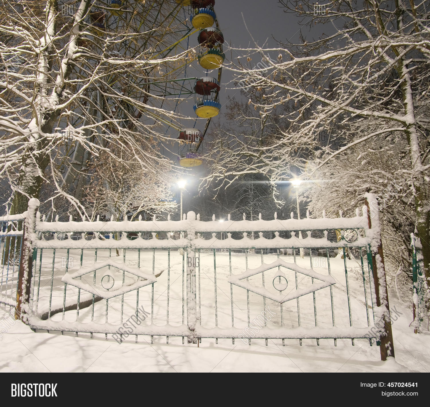 Front View Gate Park Image & Photo (Free Trial) | Bigstock