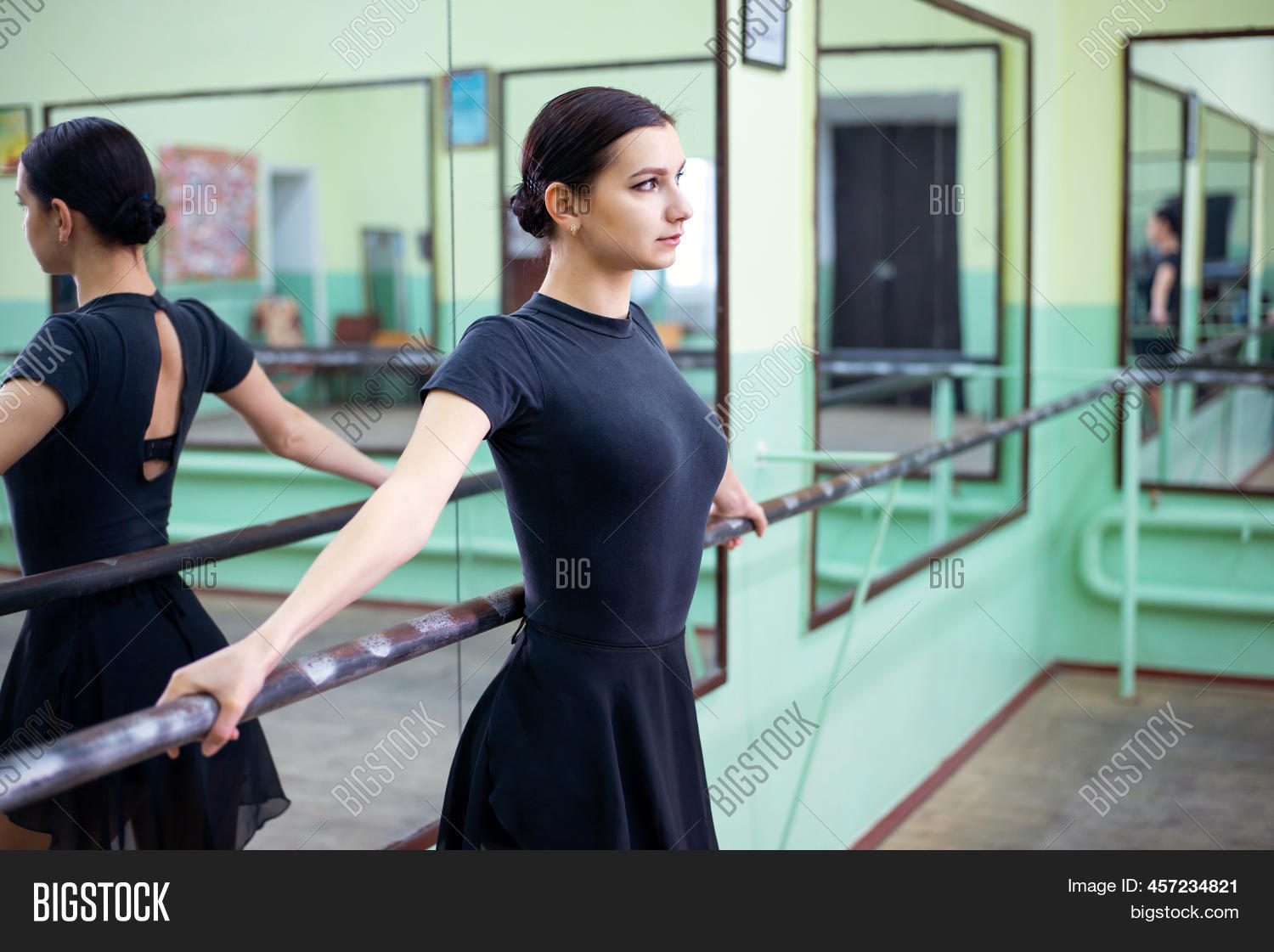 Beautiful Girl Dancer Image & Photo (Free Trial) | Bigstock