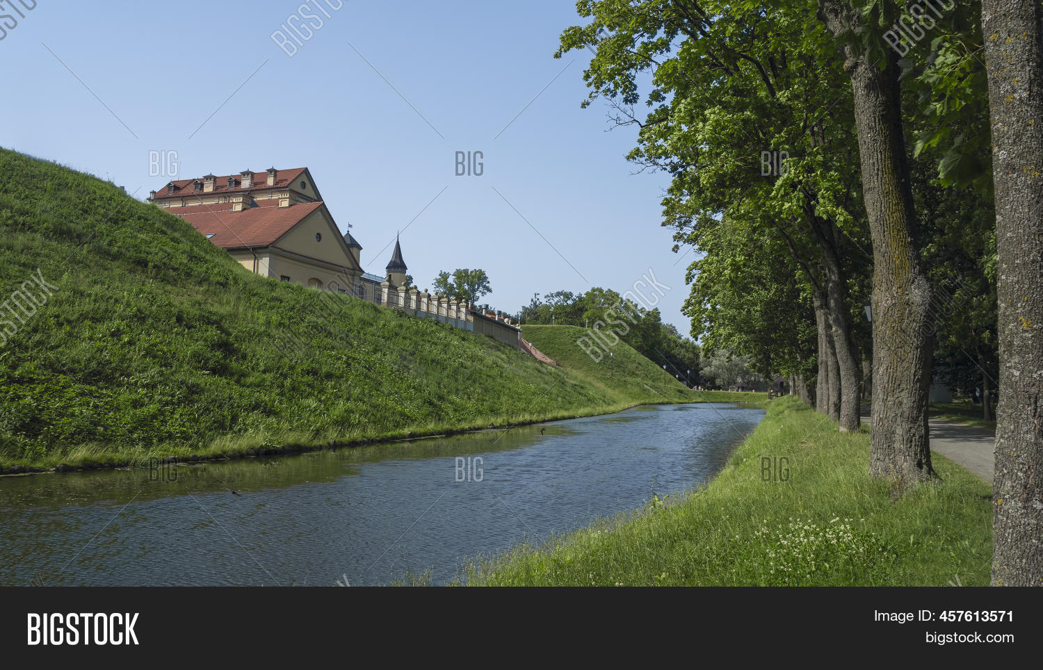 Fortress Moat Water Image & Photo (Free Trial) | Bigstock