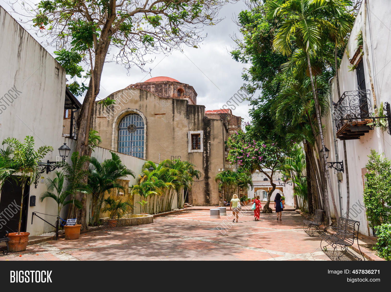 30.06.2022 Santo Image & Photo (Free Trial) | Bigstock