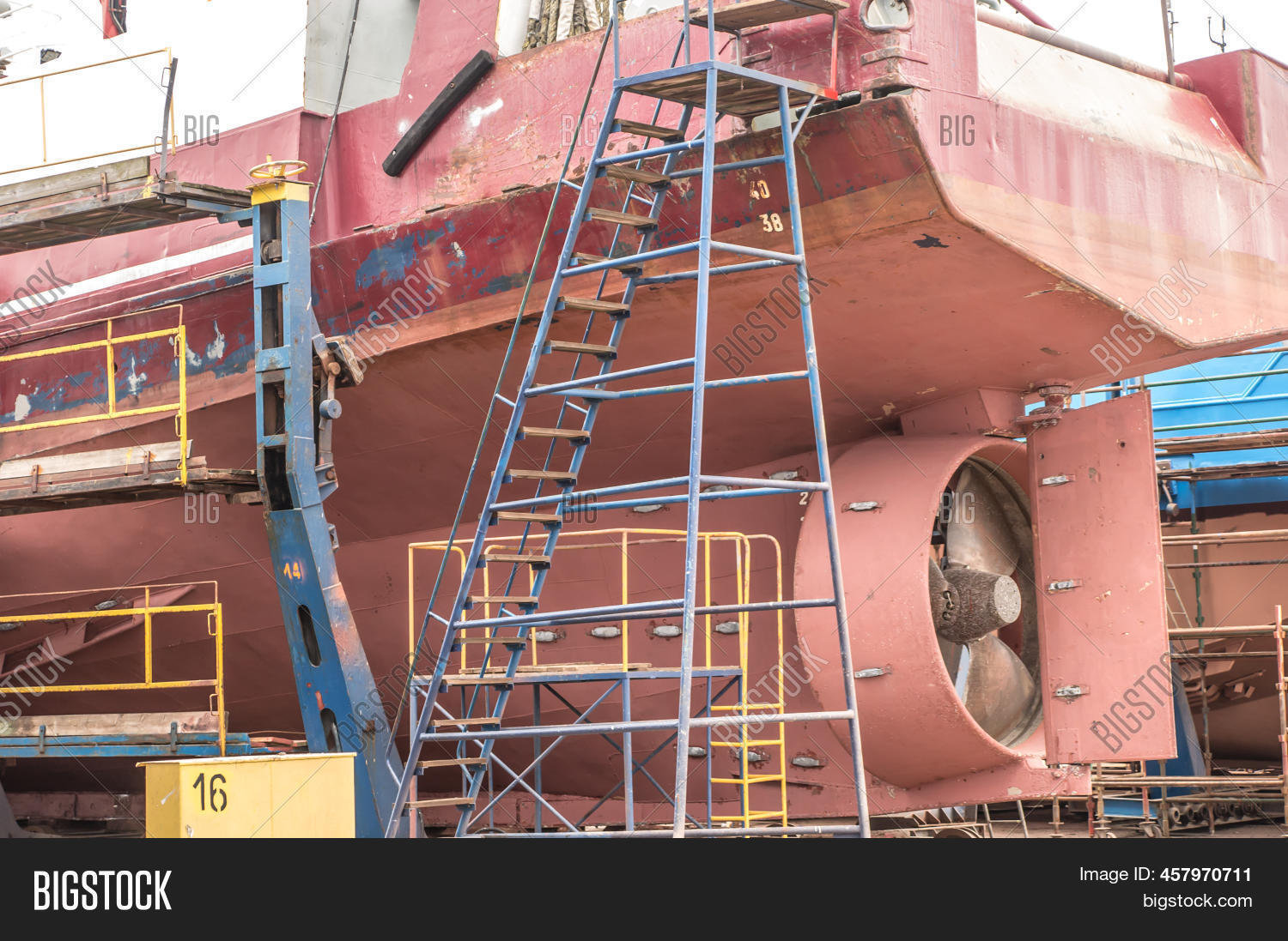 Hull Propeller Fishing Image & Photo (Free Trial) | Bigstock