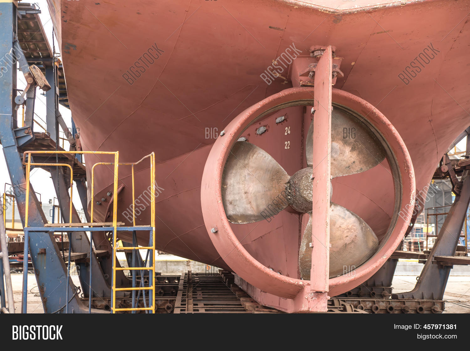 Hull Propeller Fishing Image & Photo (Free Trial) | Bigstock