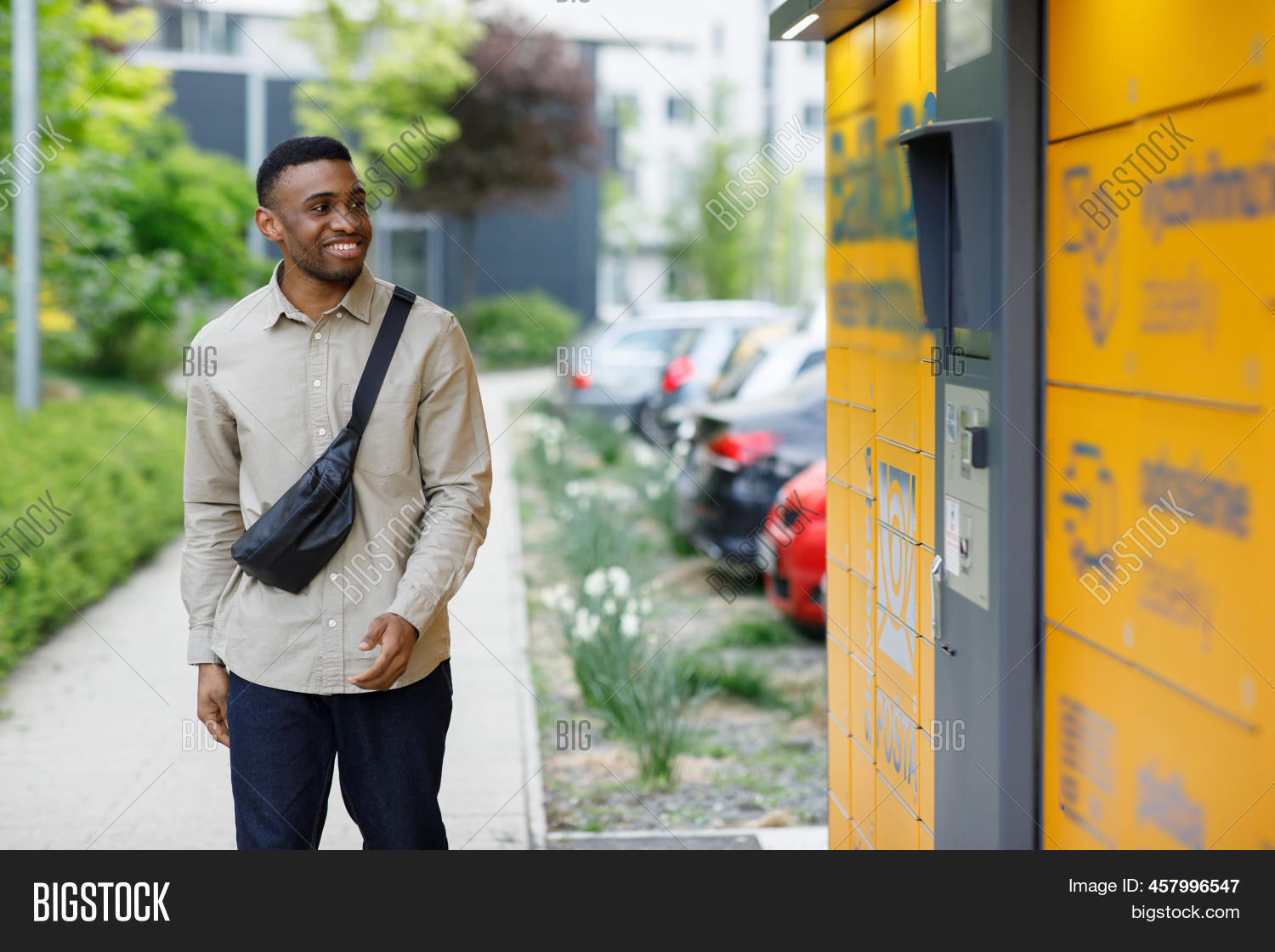 Male Client Receives Image & Photo (Free Trial) | Bigstock