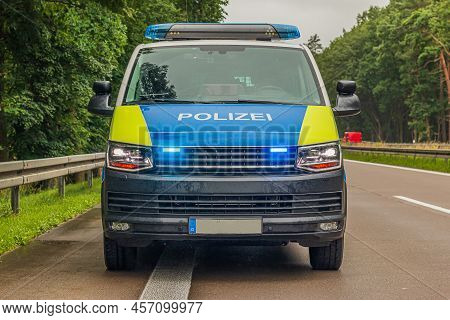 Front View Police Car Image & Photo (Free Trial) | Bigstock
