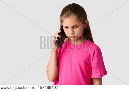 Sad Small Girl Talking Image & Photo (Free Trial) | Bigstock