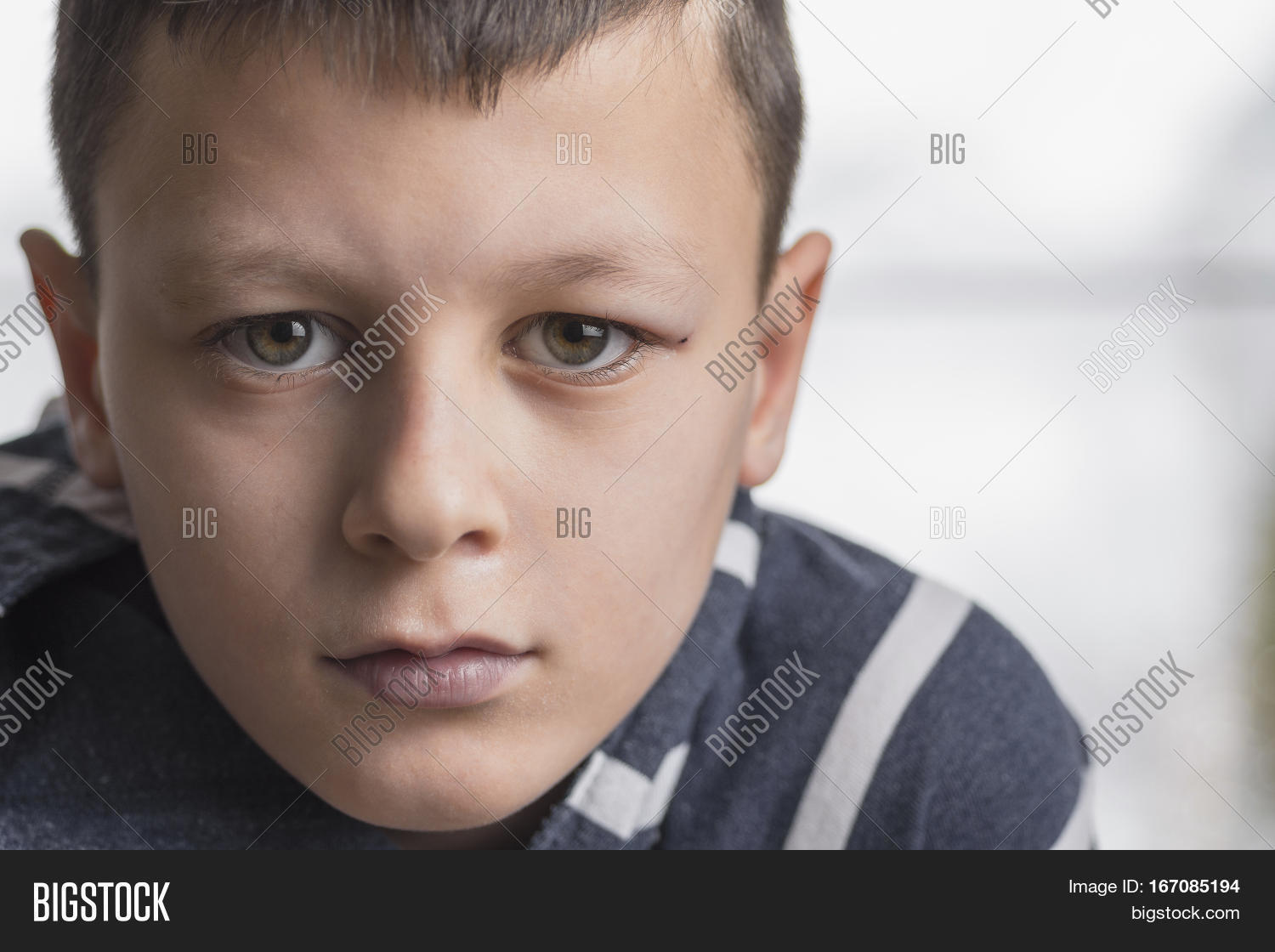 Sad Boy. Teenager Sad Image & Photo (Free Trial) | Bigstock