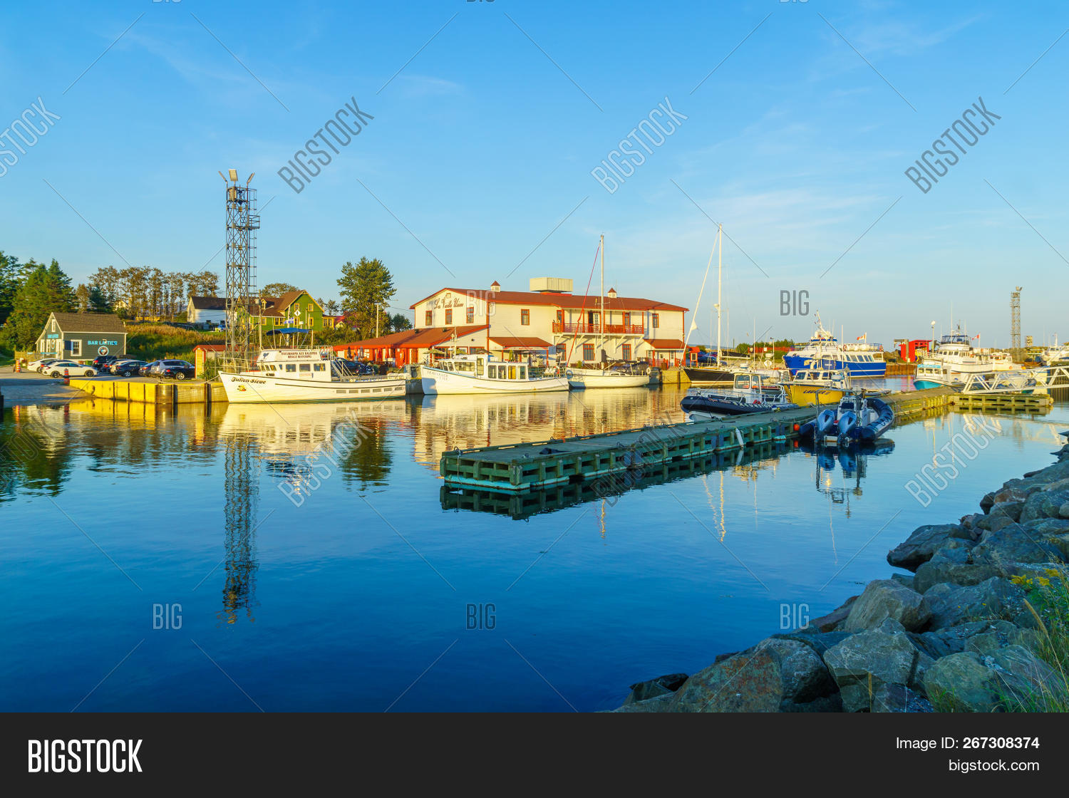 L-anse--beaufils, Image & Photo (Free Trial) | Bigstock