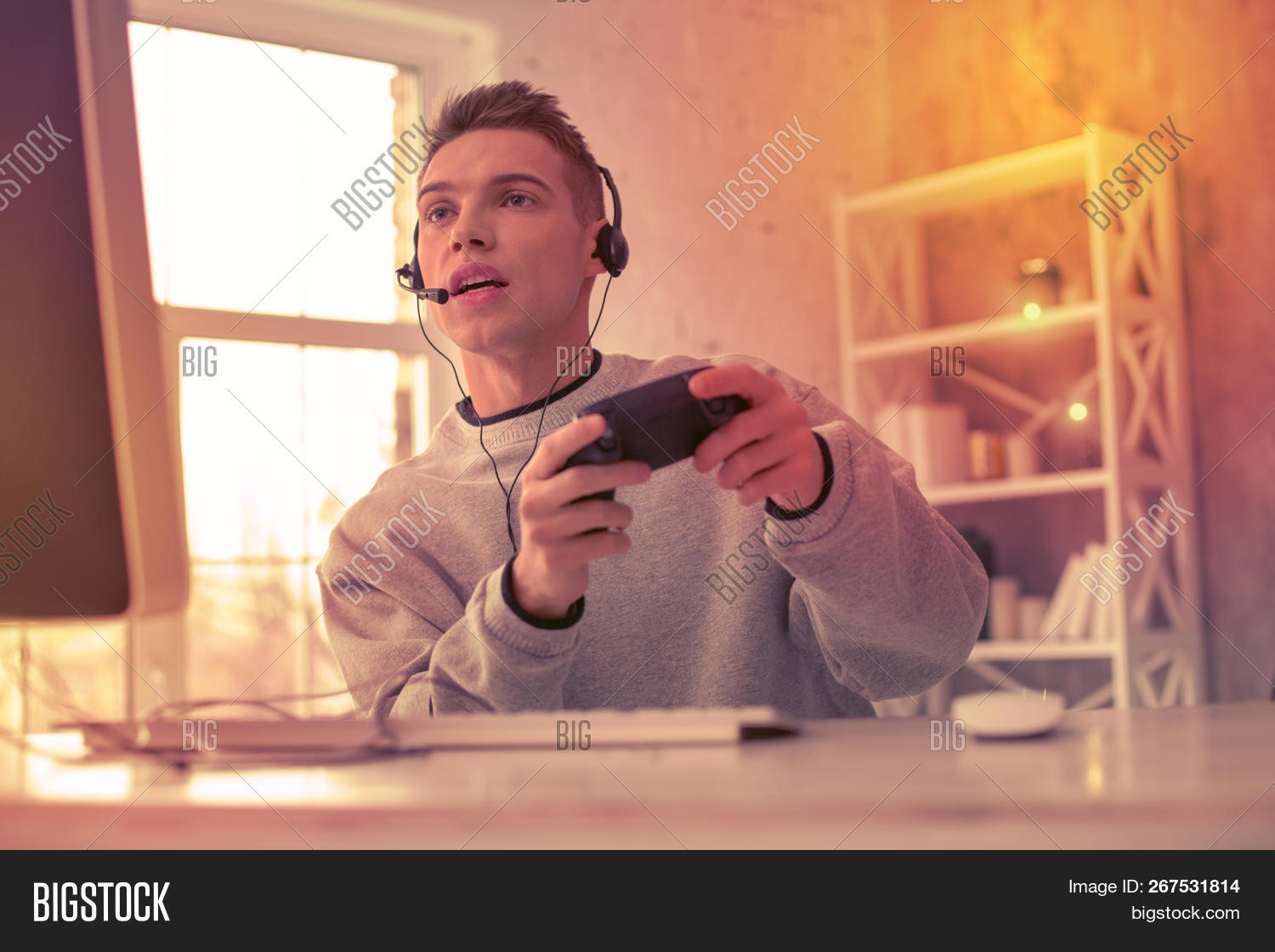 Engrossed Gamer Image & Photo (Free Trial) | Bigstock