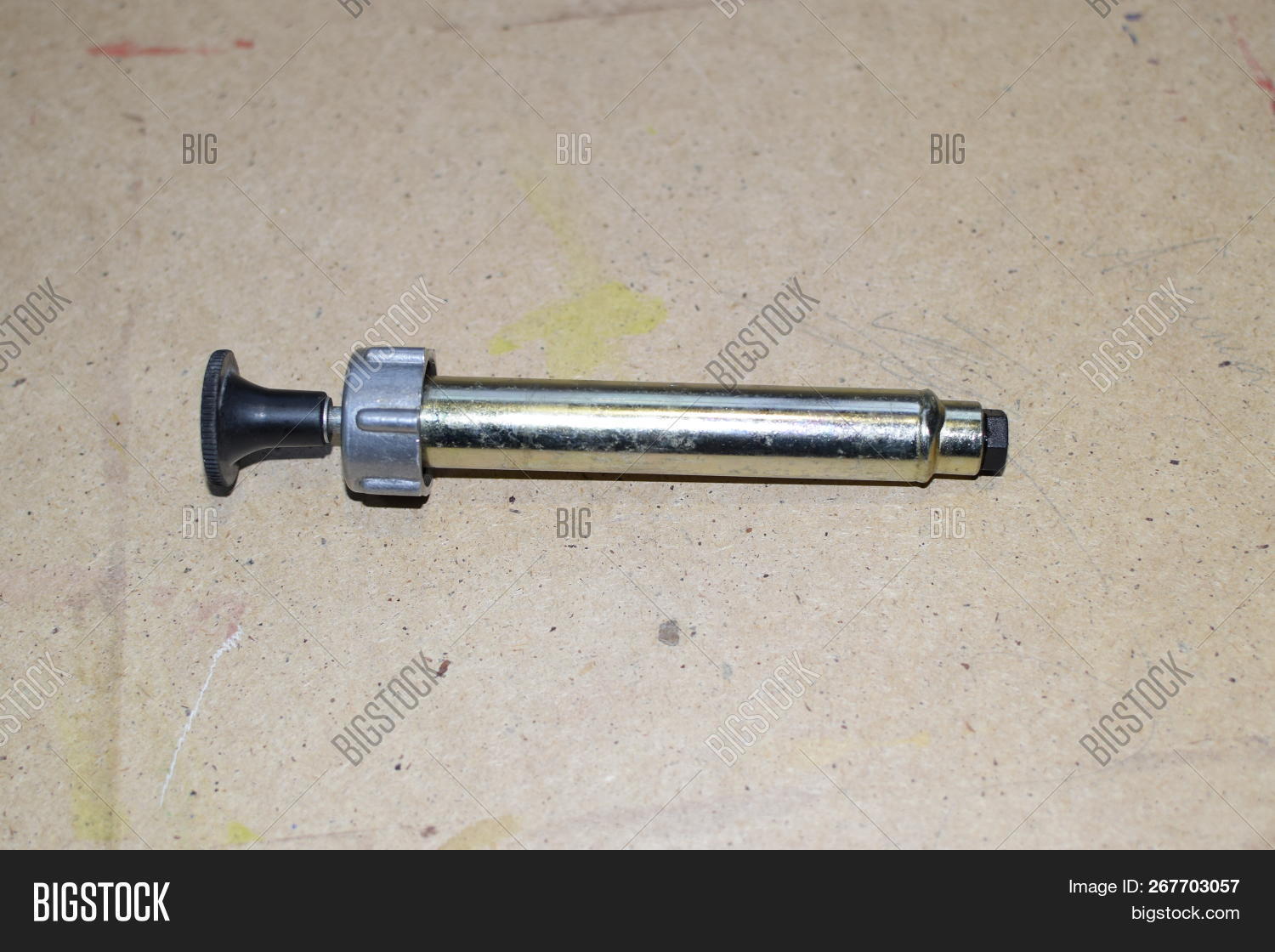 Piston Pumping Air Image & Photo (Free Trial) | Bigstock