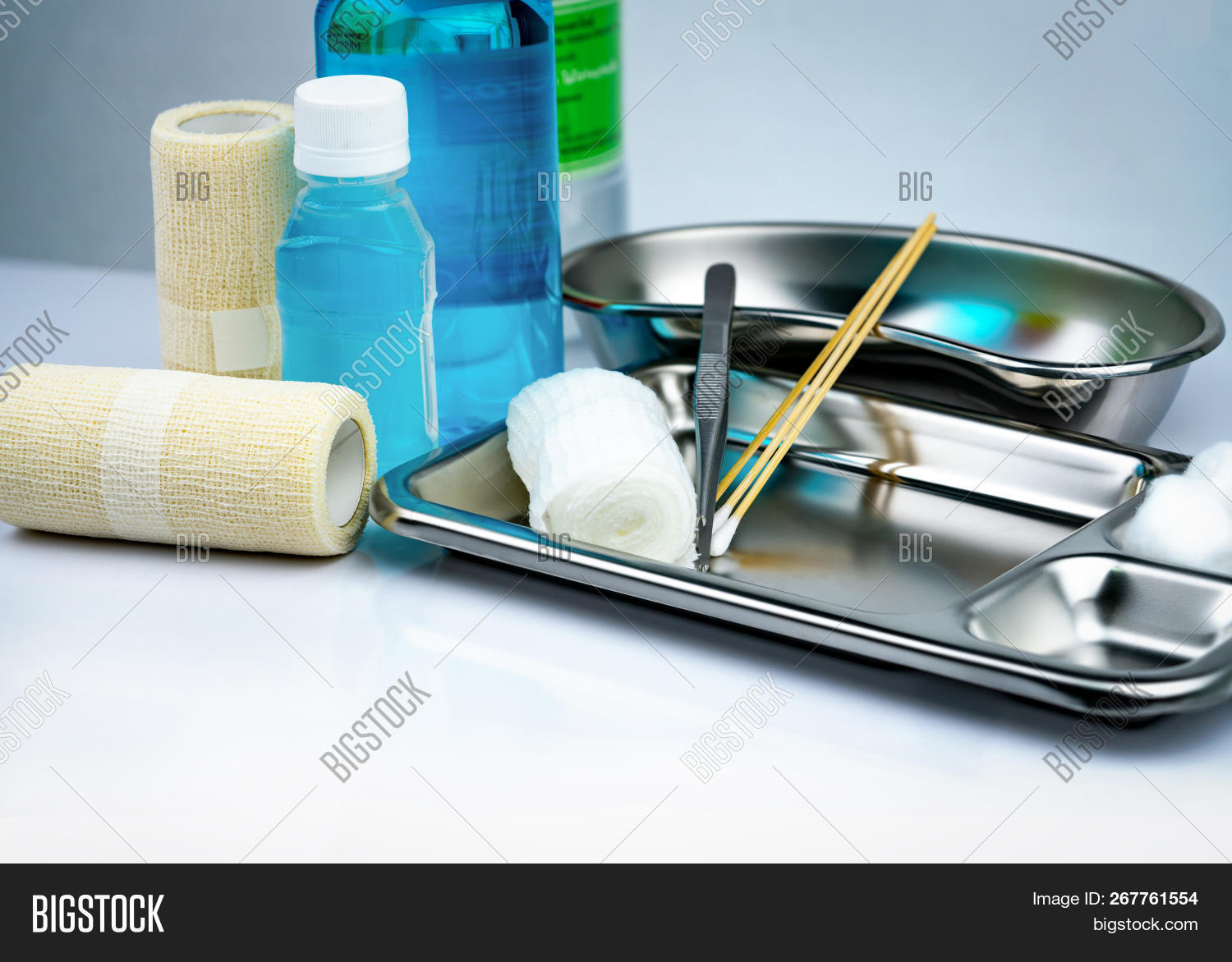 Imagen y foto Wound Care Dressing (prueba gratis) | Bigstock