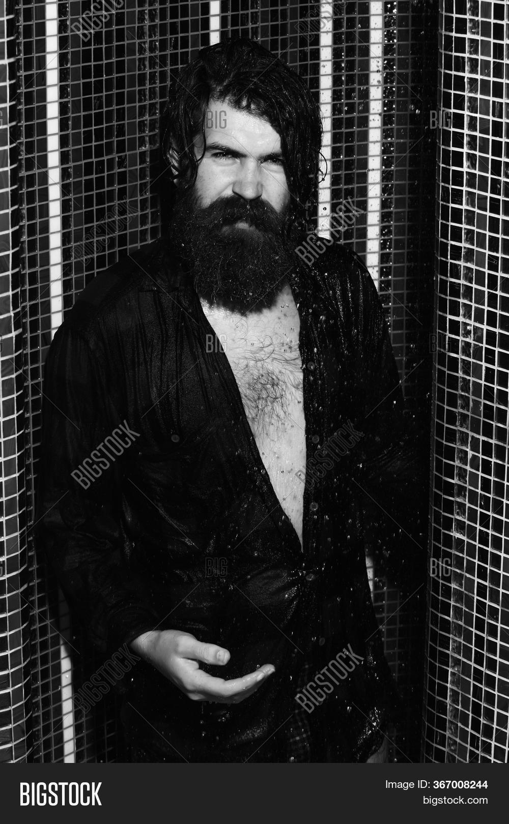 Handsome Man Washes Image & Photo (Free Trial) | Bigstock