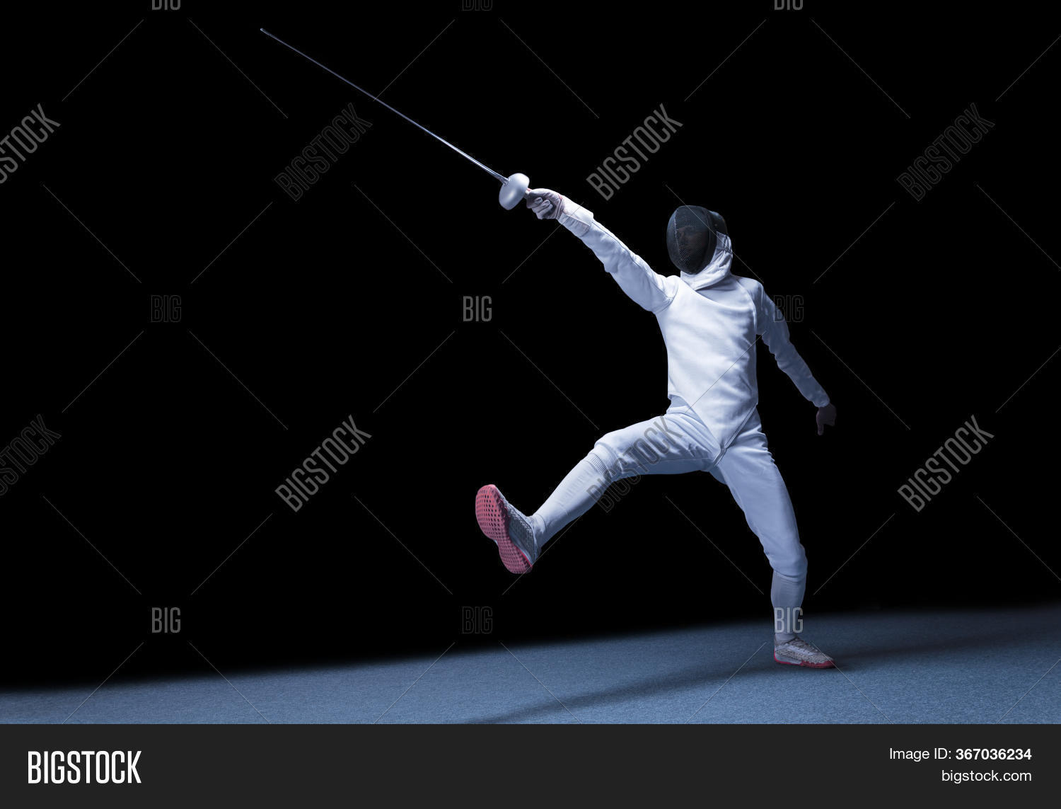 Fencer Moves Forward Image & Photo (Free Trial) | Bigstock