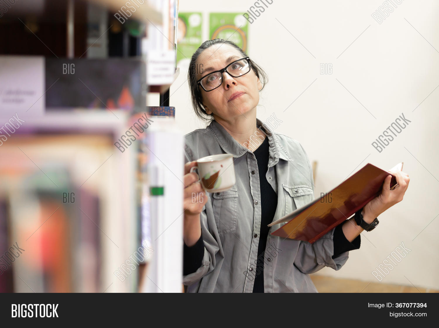 Woman Library Front Image & Photo (Free Trial) | Bigstock