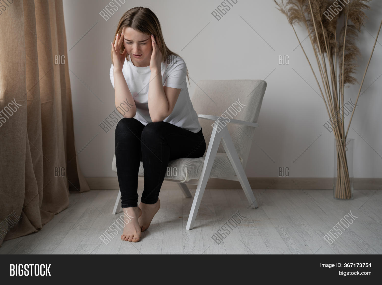 Woman Suffering Image & Photo (Free Trial) | Bigstock